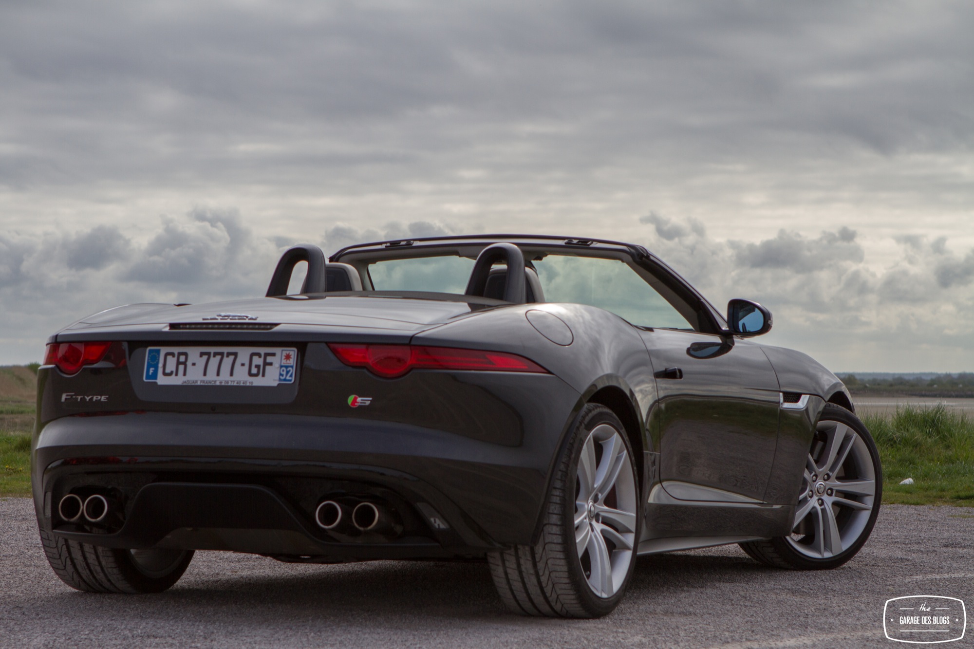 GDB_S01E05_Viinz_Jaguar_F-Type_V8S_30 - Le Blog de Viinz