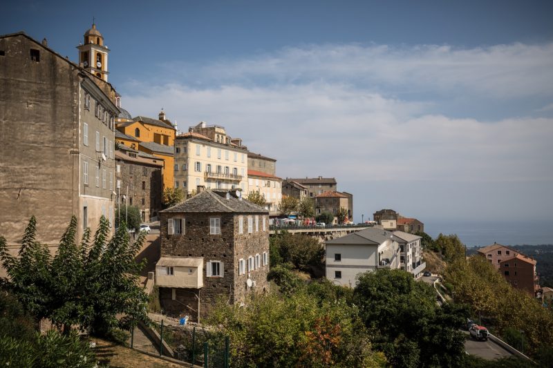 Cervione : randonnée jusqu'au belvédère d'un beau village Corse